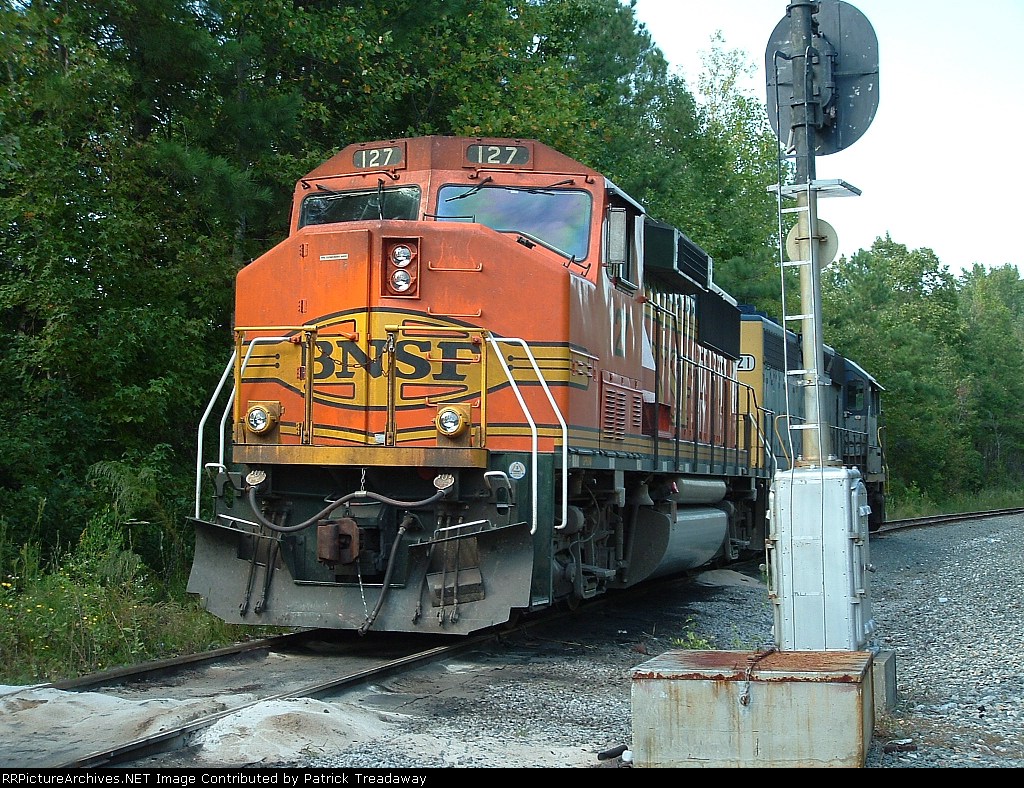 BNSF 127